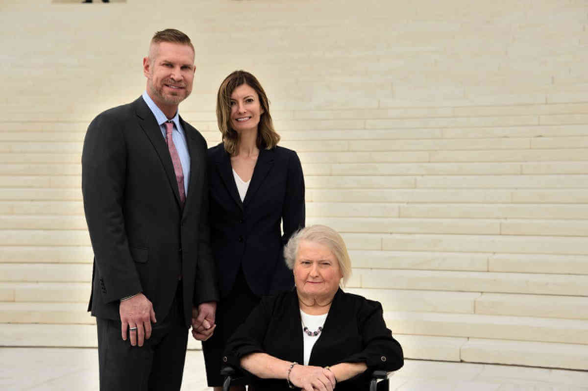 Aimee Stephens, Trans Plaintiff in Title VII Supreme Court Case, Dies ...