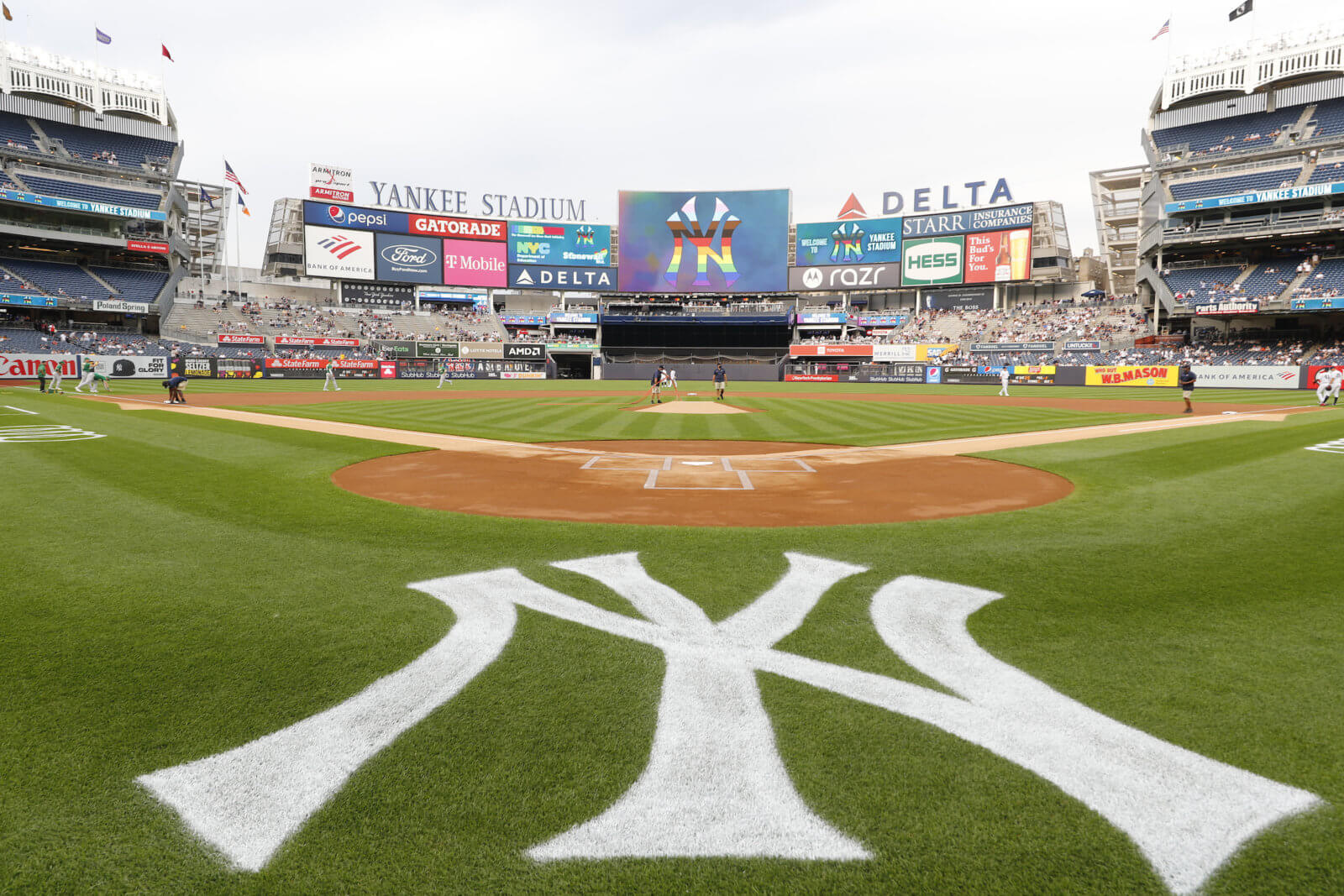 Yankees-Stonewall Scholars Honored During Pre-Game Ceremony – Gay City News