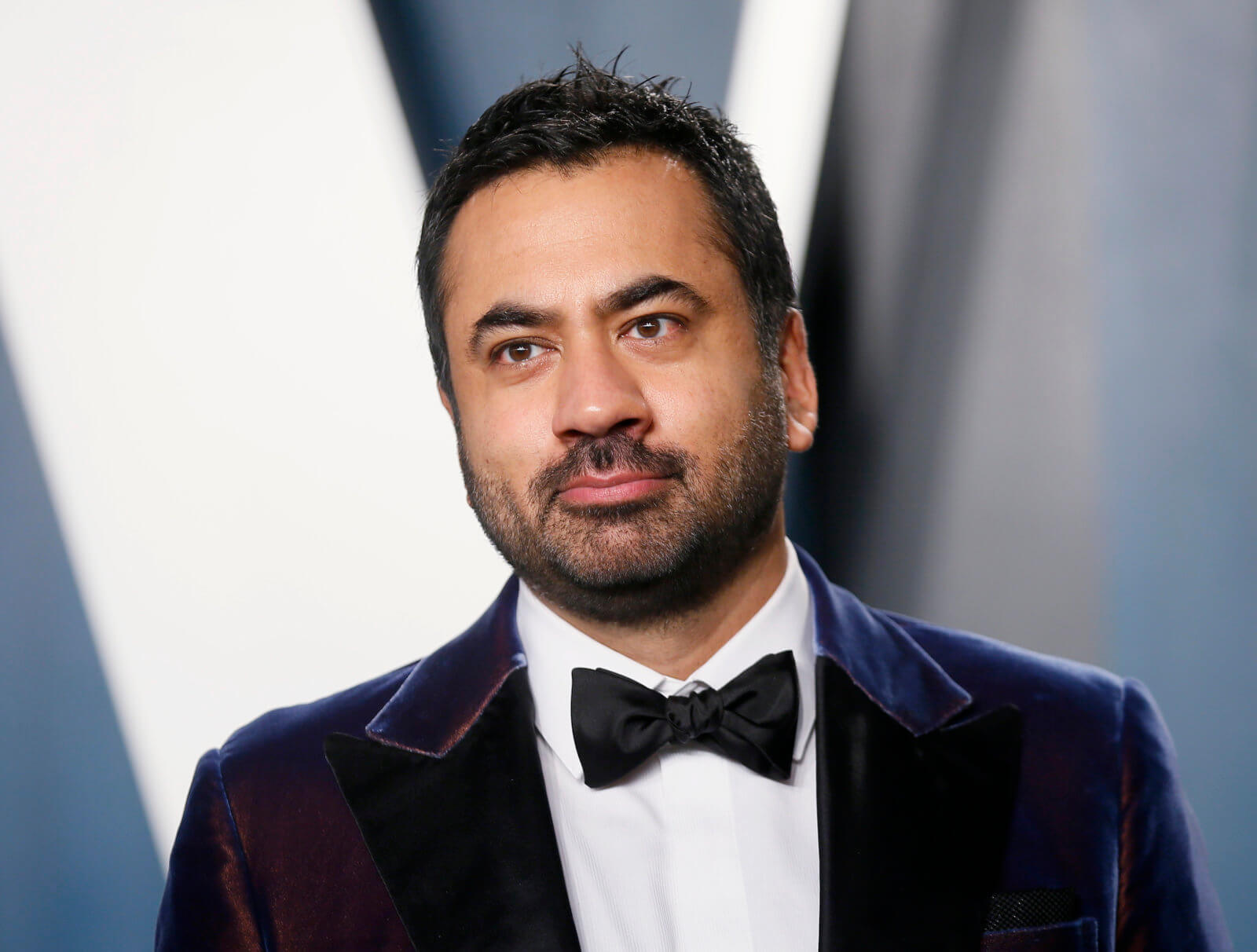 Actor Kal Penn Comes Out as Gay