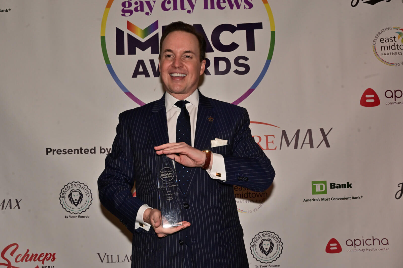 Honorees bring energy to 2022 Impact Awards, presented by VillageCareMAX