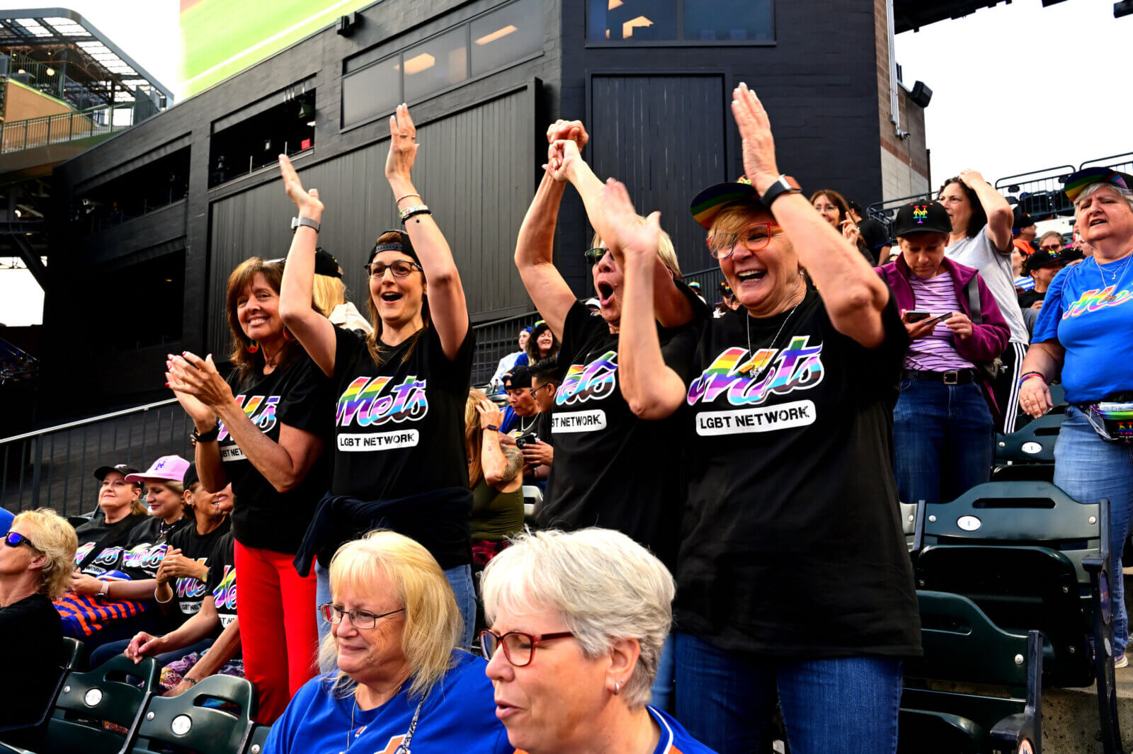 Mets fans celebrate Pride at Citi Field