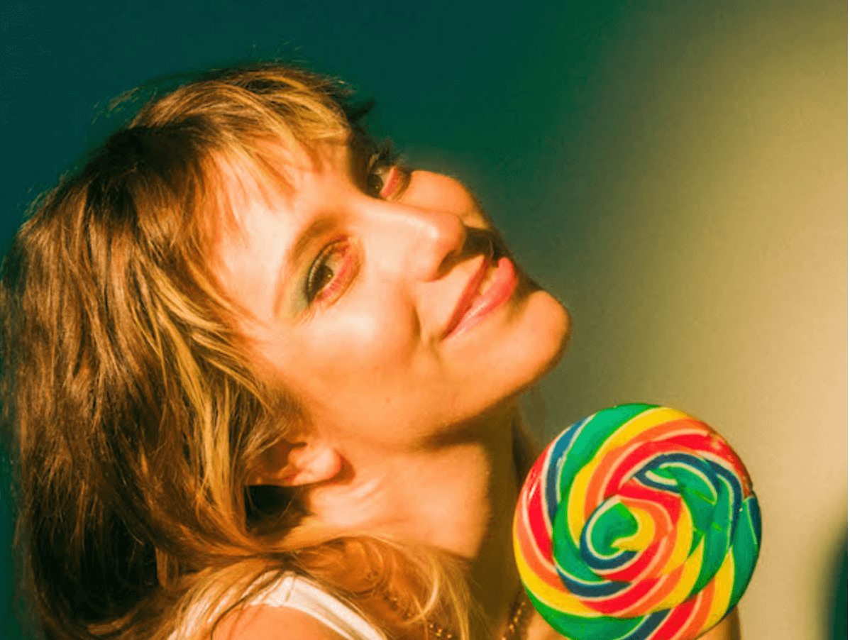 Ellen Winter, Thank You for Coming Out