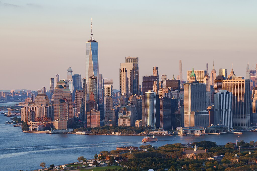 City reveals revised plans for Bushwick Inlet Park Motiva site ...