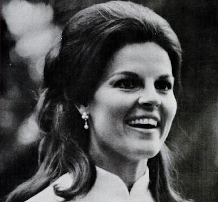Anita Bryant, anti-gay singer who killed gay rights ordinance in Miami ...